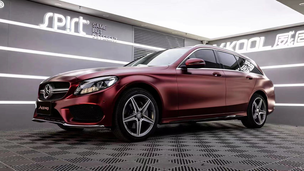 Фолио Romanny Red Metallic - 1.52м. х 1м. – garvan.eu